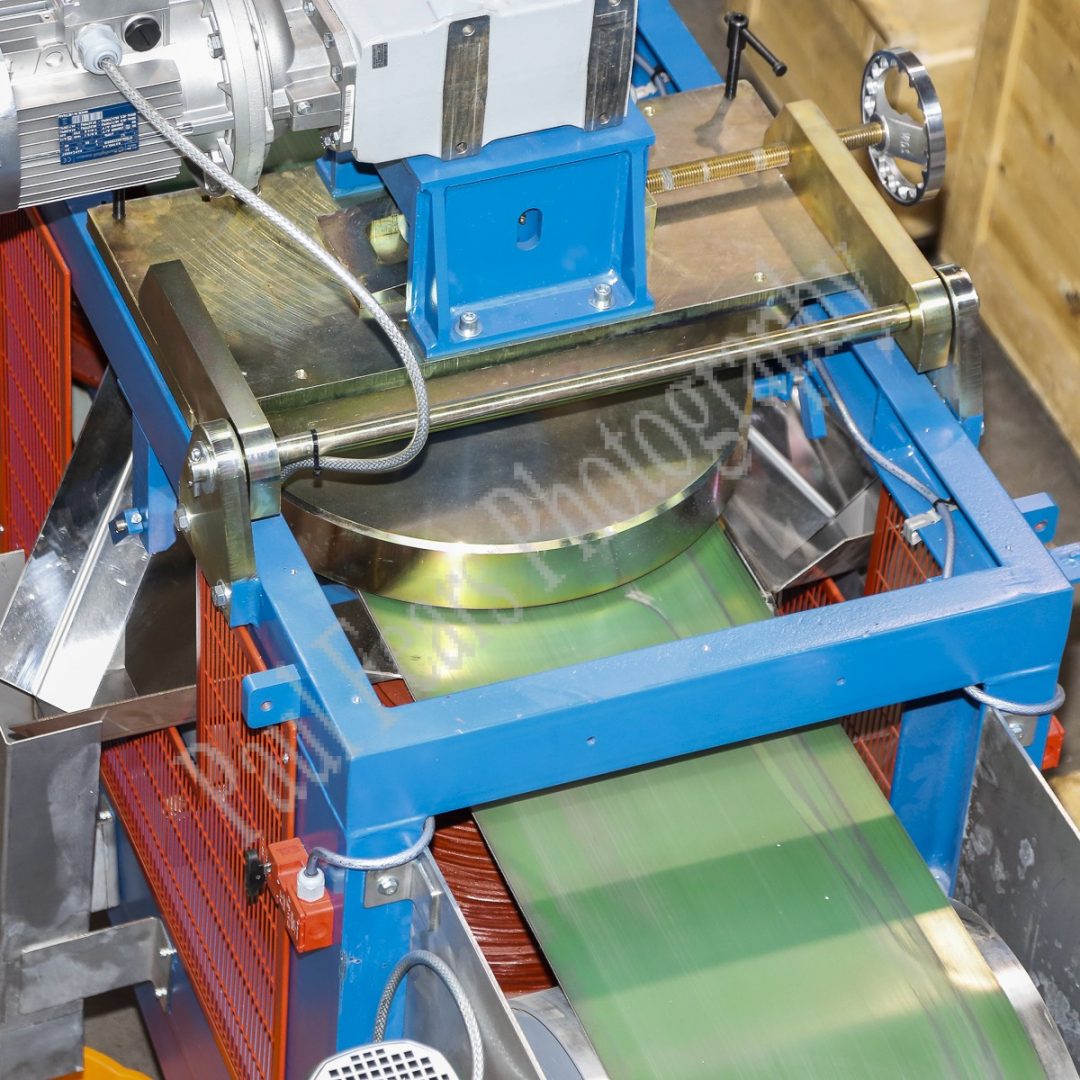 Magnetic Disc Separator Bunting - Paul Fears Photography